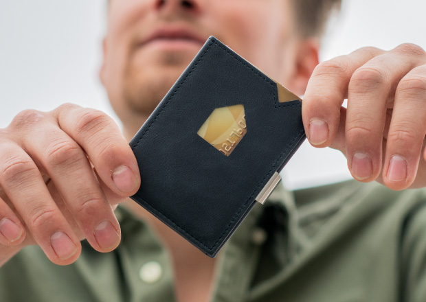 EXENTRI® | Wallets and cardholders
